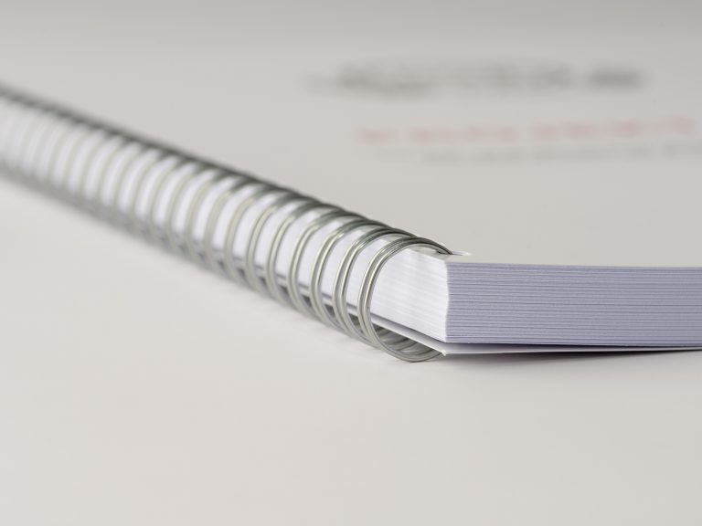 Wire-O-Bindung gibt deiner Arbeit ein edles Aussehen